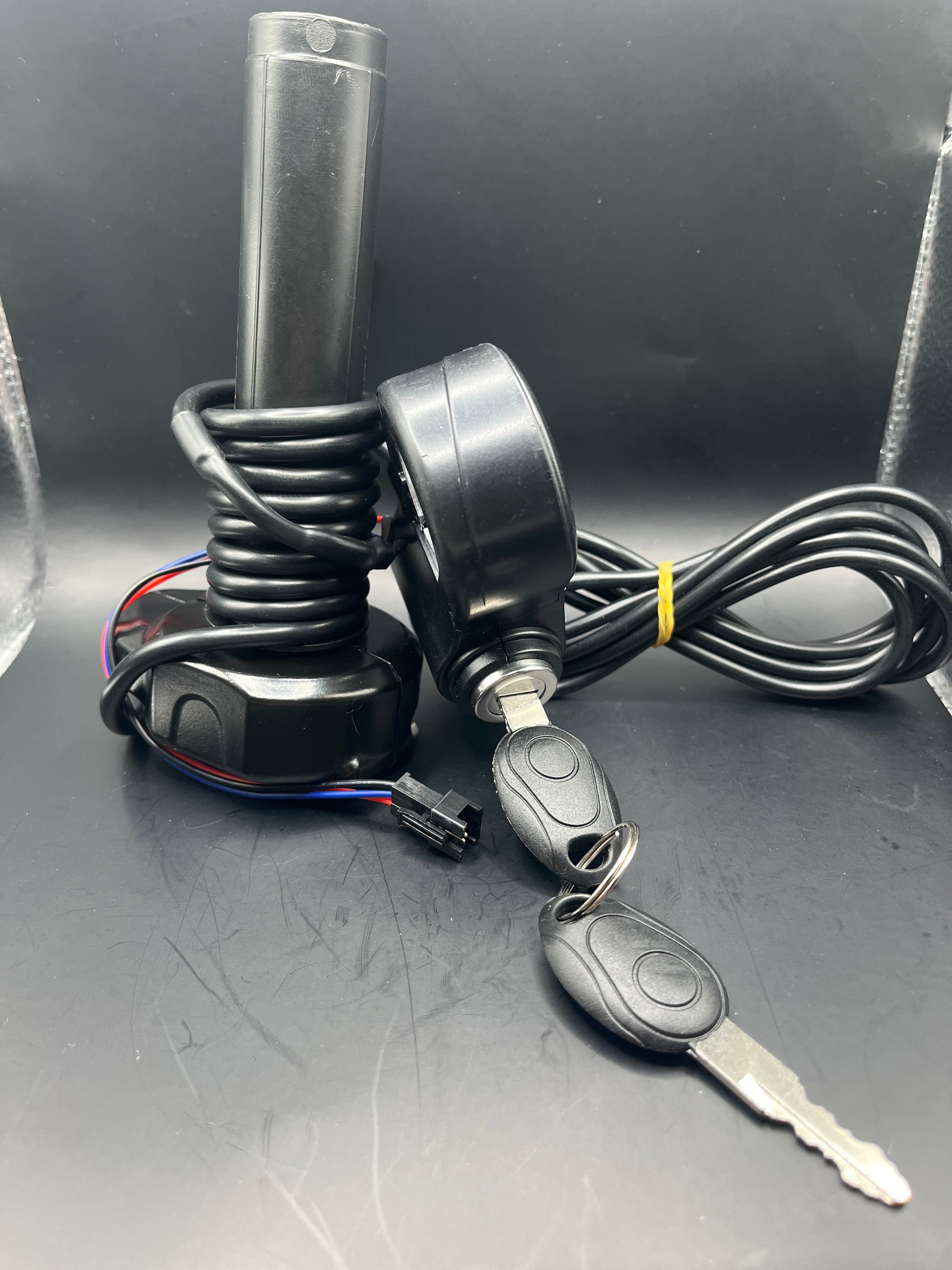 Plug & Play Factory Quality Surron Throttle's – RODX